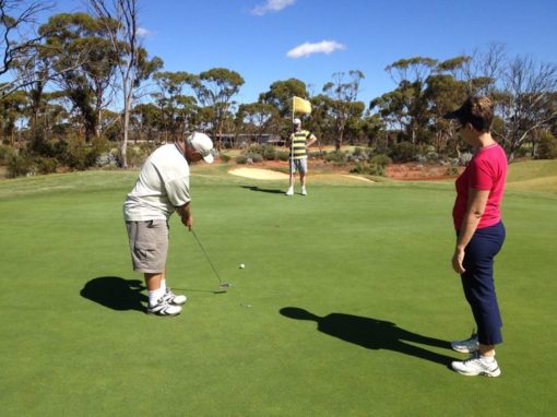 The World's Longest Golf Course: Nullarbor Links - Nullarbor Roadhouse